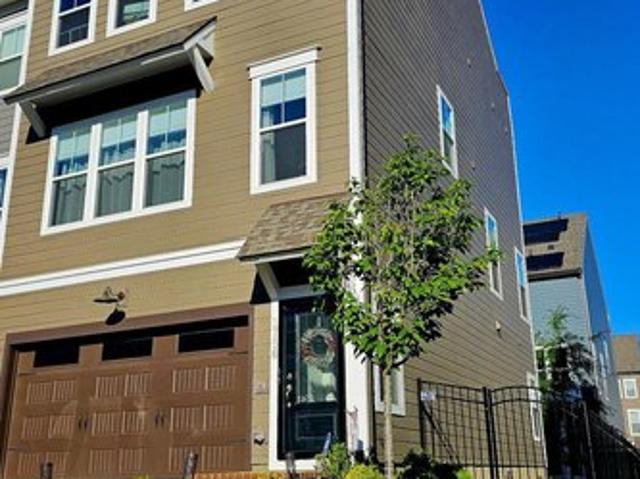 1756 Blue Spruce St, Dumfries, VA 22026