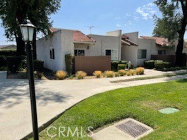 17572 Vandenberg Ln Apt 1, Tustin, CA 92780