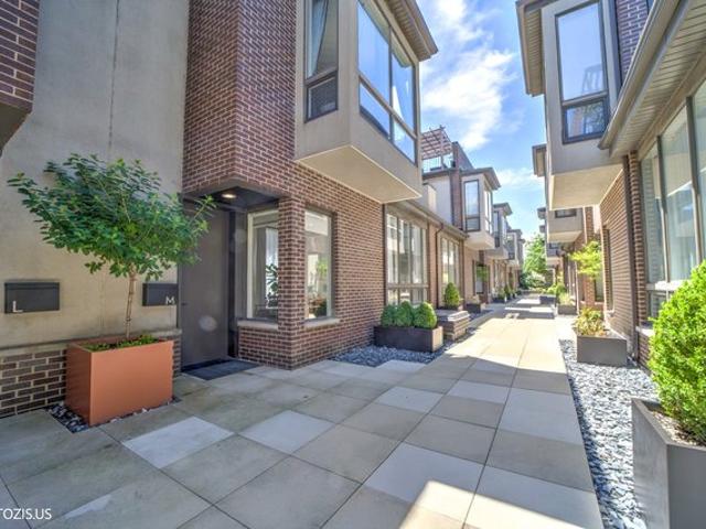 1757 N Paulina St Apt M, Chicago, IL 60622