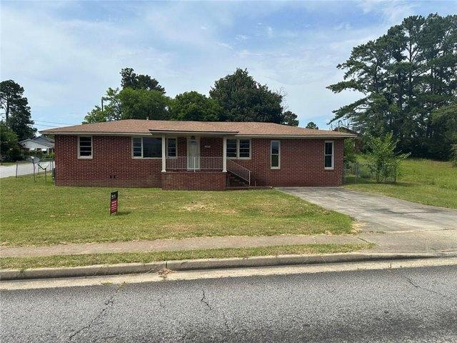 1757 Anthony Rd, Macon, GA 31204