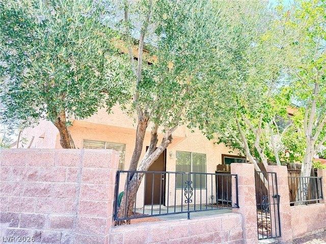 1757 E Rochelle Ave Apt 1, Las Vegas, NV 89119