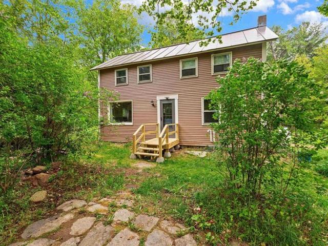 1757 Wildlife Rd, Hartford, VT 05001