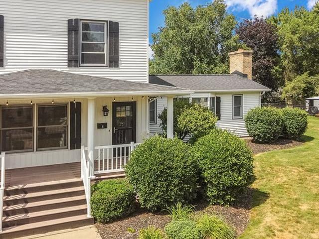 1757 4th St NW # 1, Grand Rapids, MI 49504