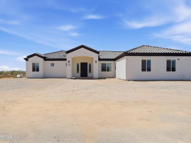 17587 W Dale Lane
