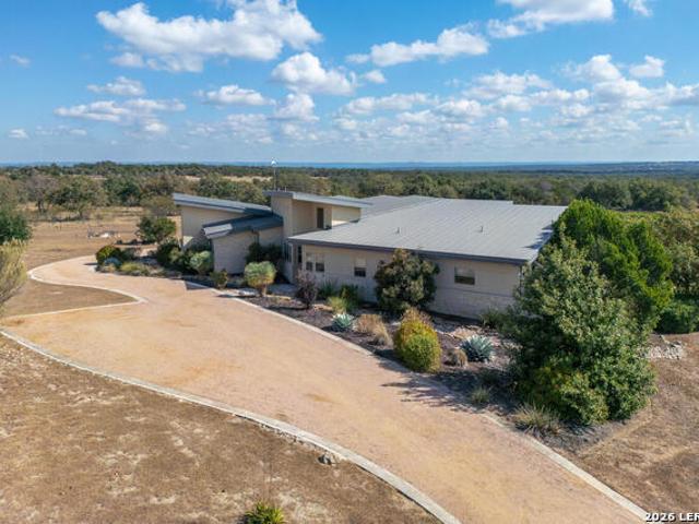 1758 Lincoln Smith Rd