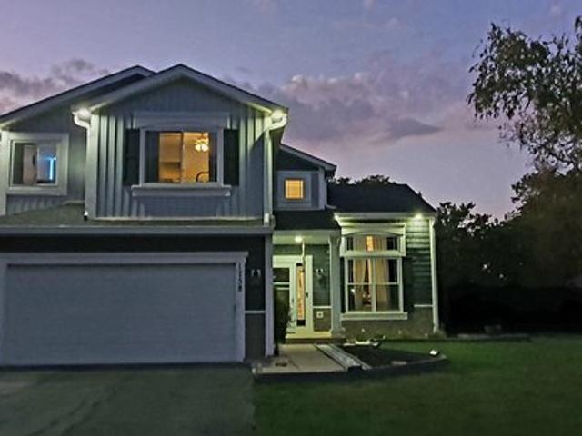 1758 Red Bud Rd, Bolingbrook, IL 60490