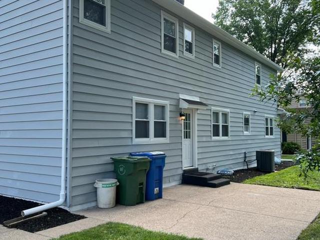 1758 Rolling Lane