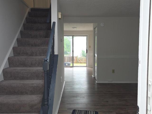 1758 Springfield Lane