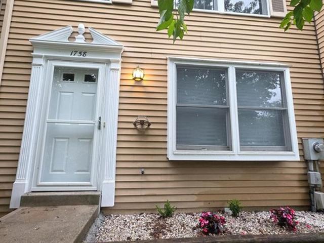 1758 Springfield Ln, Frederick, MD 21702