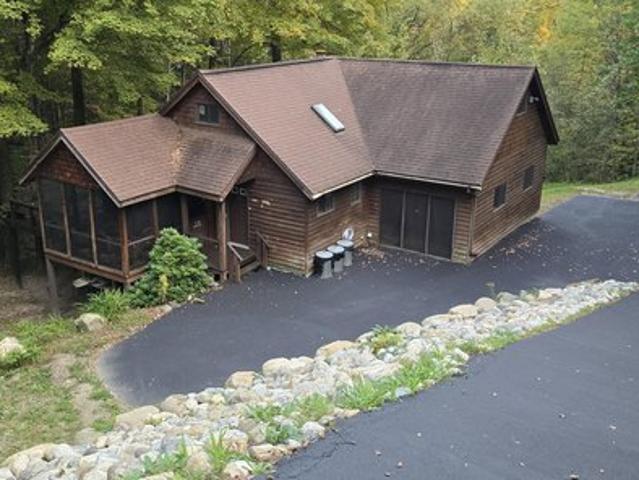 1758 US Route 9, Schroon Lake, NY 12870