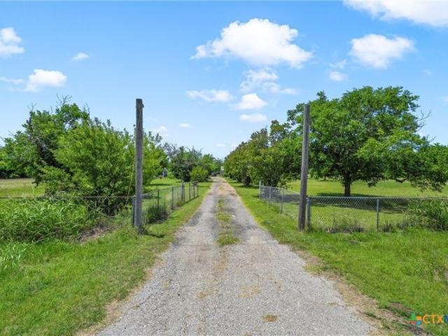 17590 State Highway 317, Moody, TX 76557