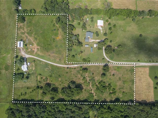 17599 Fair Oaks Lane