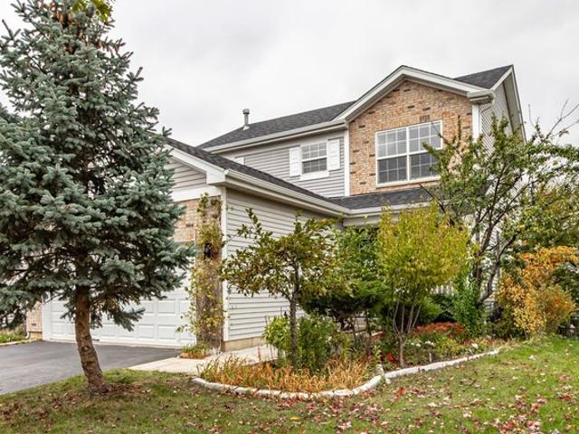 1759 S Fallbrook Dr, Round Lake, IL 60073