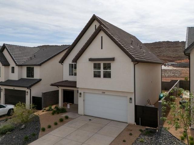 1759 S Wolverine Way Unit 203, Washington, UT 84780