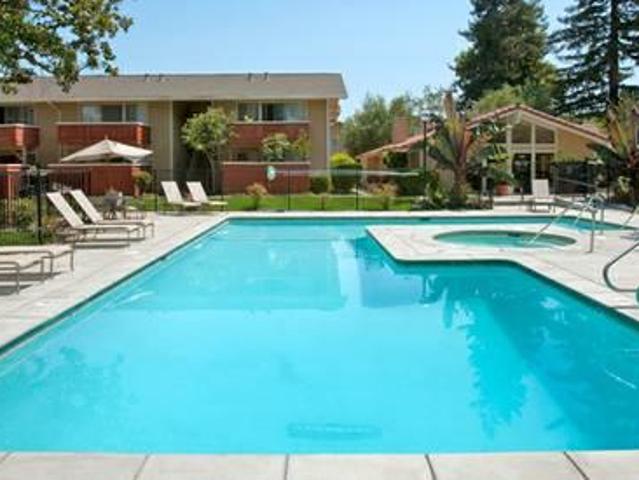 $1759 / 1br 550ft² Available Now. Move In ASAP and Get $500 Off Move In