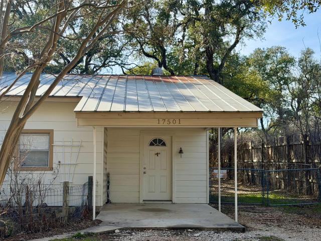 17501 W FM 150