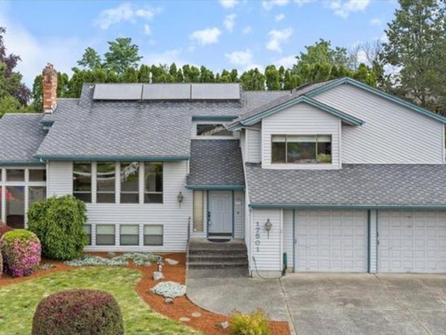 17501 NE Clackamas St, Portland, OR 97230