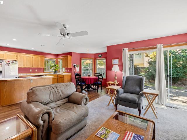 17504 nw country dr