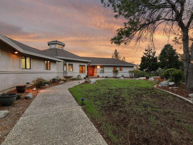 17505 Forest View Drive
