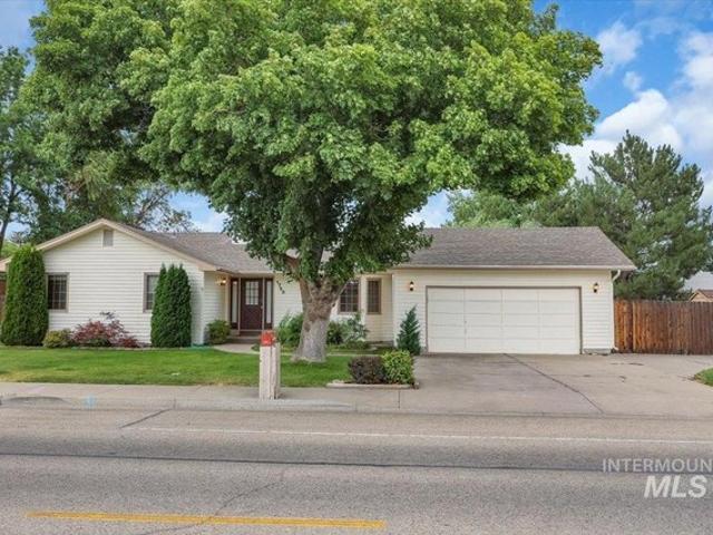 1750 N 3rd E, Mountain Home, ID 83647