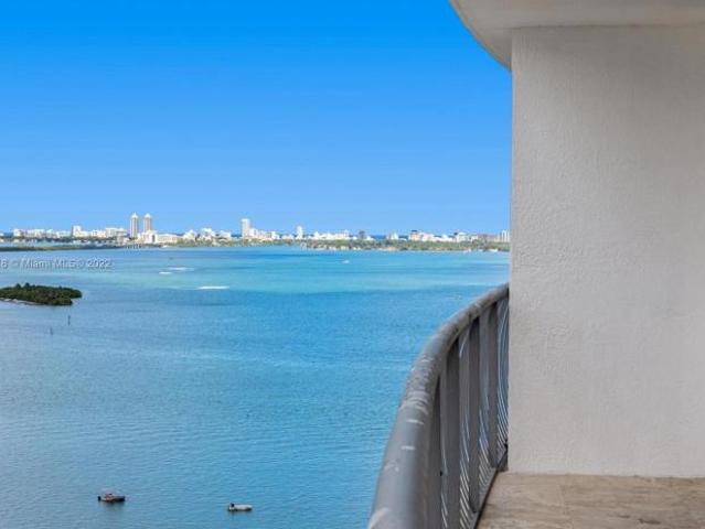 1750 N Bayshore Dr #2409 Miami, FL 33132