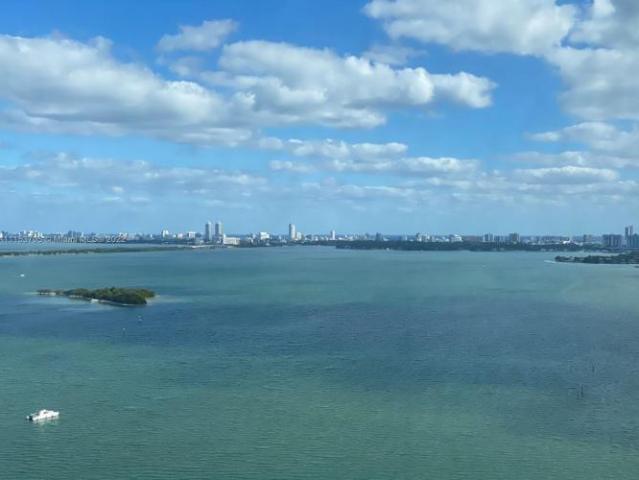 1750 N Bayshore Dr #3001 Miami, FL 33132