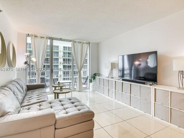 1750 N Bayshore Dr Apt 1909, Miami, FL 33132