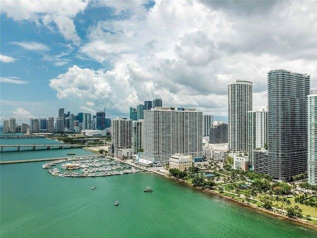1750 N Bayshore Dr Apt 5212, Miami, FL 33132