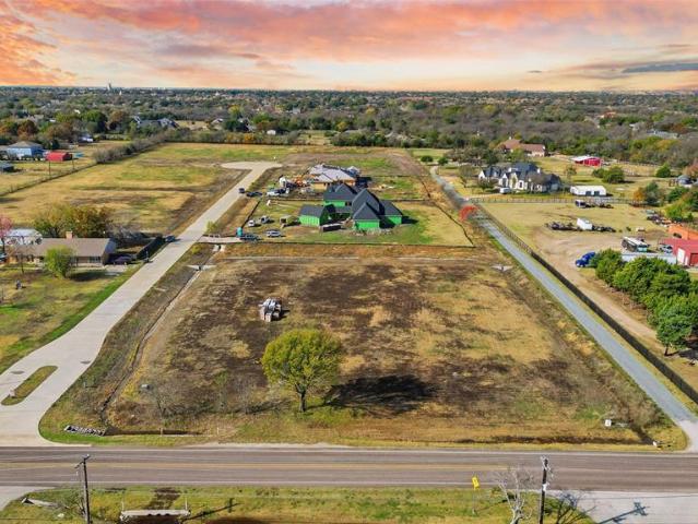 1750 New Castle Ct, Lucas, TX 75002 | MLS #21117 | Compass