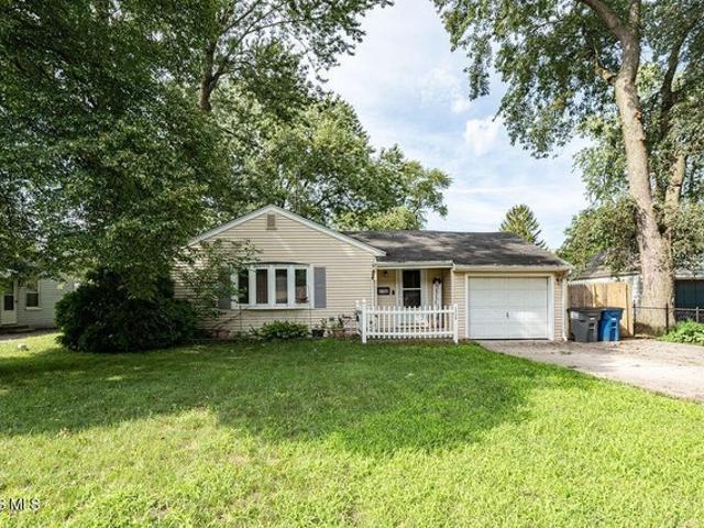 1750 Newport Ave, Toledo, OH 43613