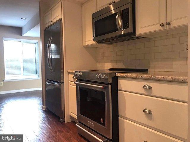 1750 Oakwood Ter Unit 4C, Narberth, PA 19072