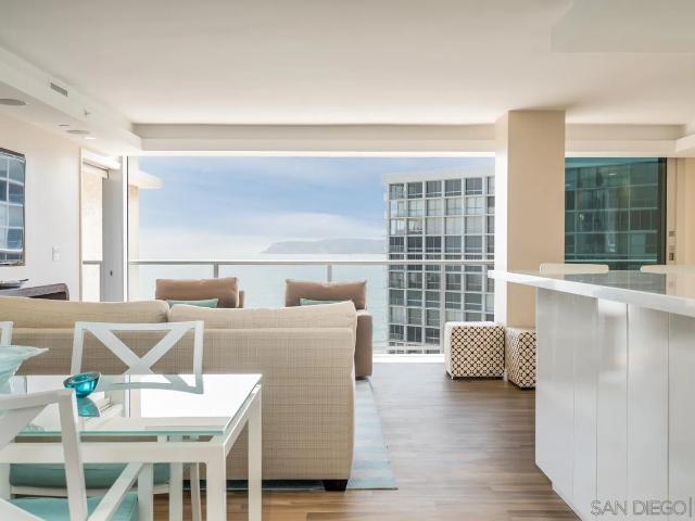 1750 Avenida Del Mundo, Unit 1206, Coronado, CA 92118 | MLS #250036