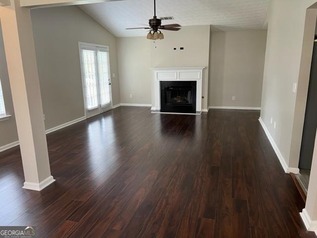 1750 Courtyard Lane