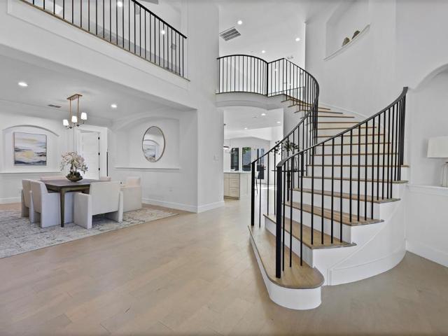1750 Greenwood Court