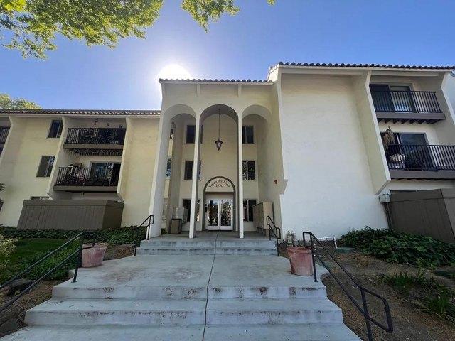 1750 Halford Ave Apt 108, Santa Clara, CA 95051