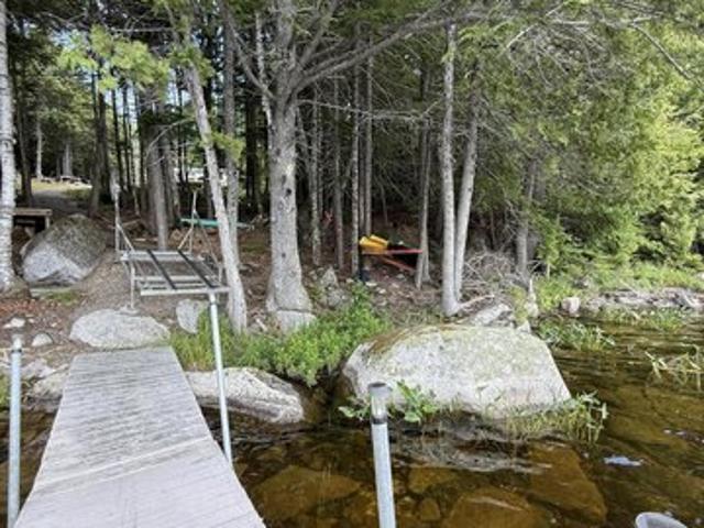 1750 Houston Rd, Lincoln, ME 04457