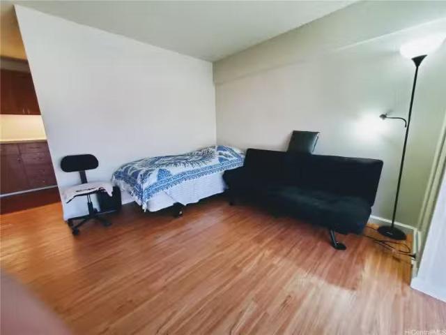 1750 Kalakaua Avenue, Unit 912, Honolulu, HI 96826
