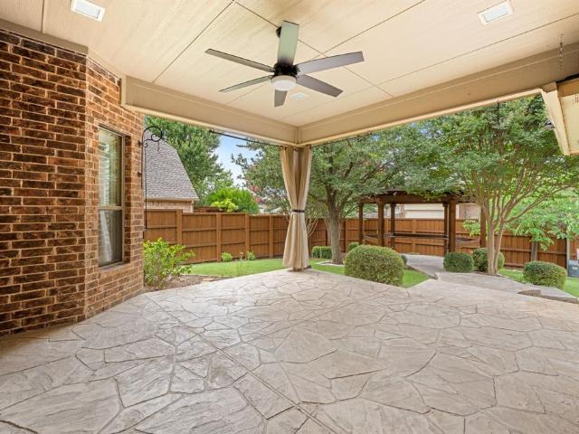 1750 Lake Forest Drive