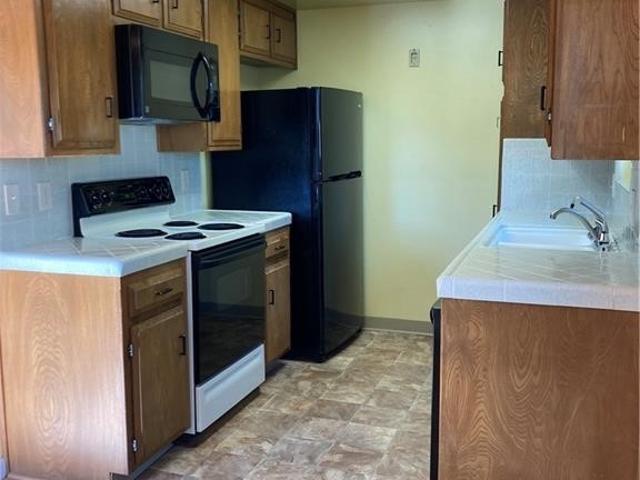 1750 Prefumo Canyon Rd, Unit 37, San Luis Obispo, CA 93405 | MLS #PI26083 | Compass