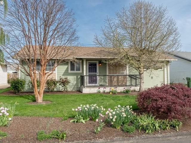1750 Vanderbeck Ln, Woodburn, OR 97071
