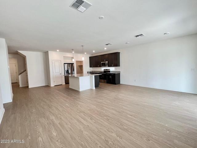 1750 W INCA Drive