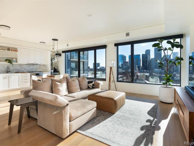 1750 Wewatta Street # 1002