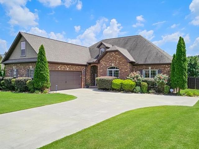 17510 Maree Dr, Athens, AL 35613