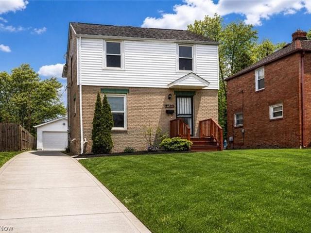 17511 Throckley Ave, Cleveland, OH 44128