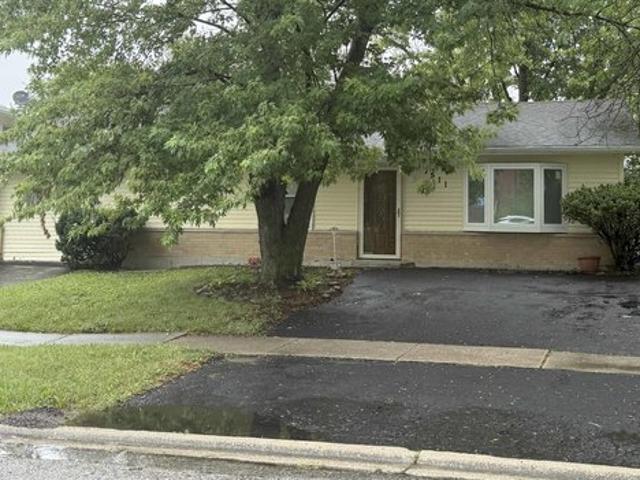 17511 Winston Dr, Country Club Hills, IL 60478