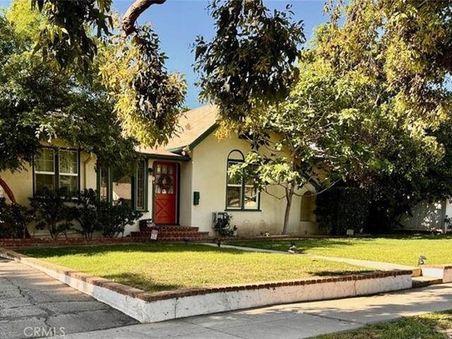 17518 Los Alimos St, Granada Hills, CA 91344