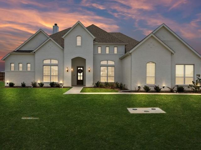 1751 Blackfoot Pkwy, Waxahachie, TX 75165