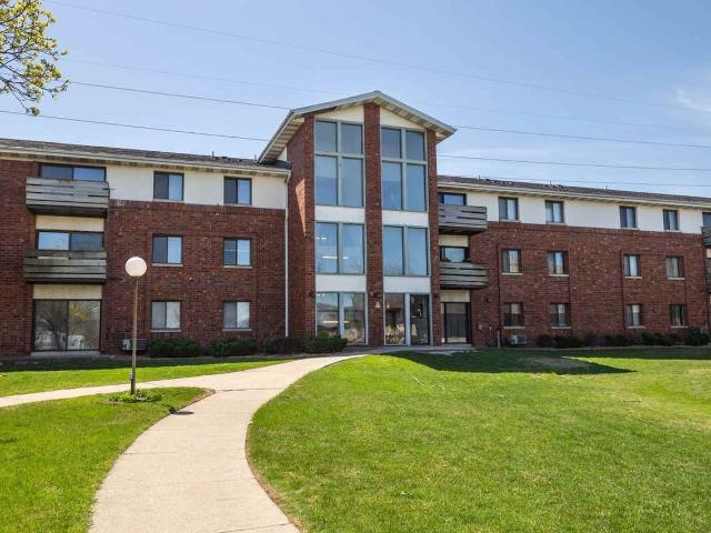 1751 S 115th Court 2 Bedroom Apartment for Rent at 1751 S 115th Ct, West Allis, WI 53214