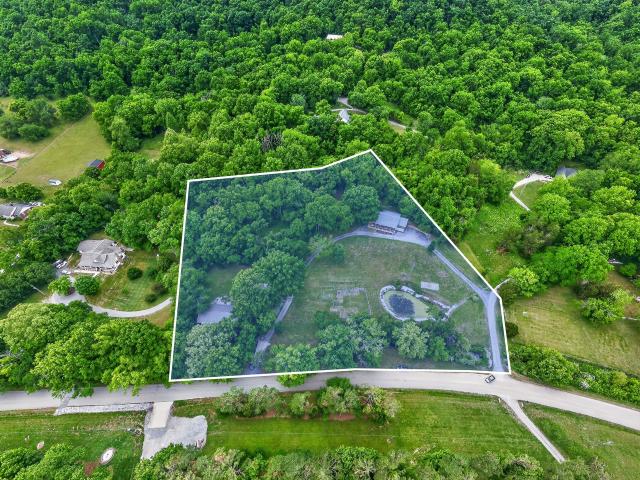 1751 Warren Hollow Rd