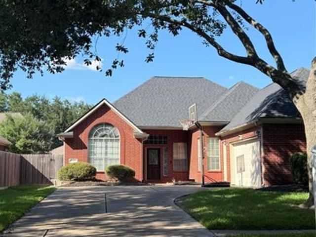 17522 Whispering Star Ct, Houston, TX 77095